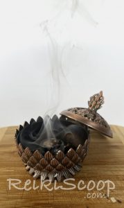 The Role Frankincense And Myrrh Play In Spiritual Practices Such As Reiki